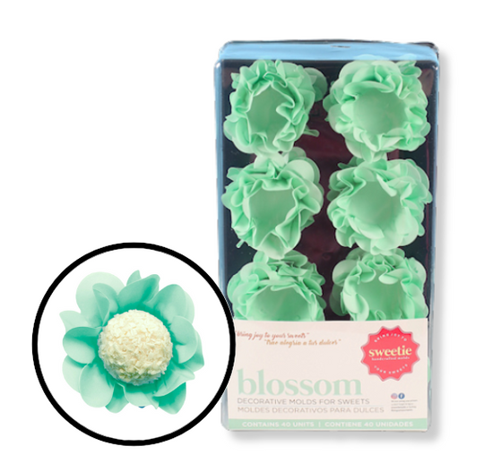 CLOSEOUT SALE: Shop Candy Wrappers, Cups & Colored Foil Candy Wrappers ...
